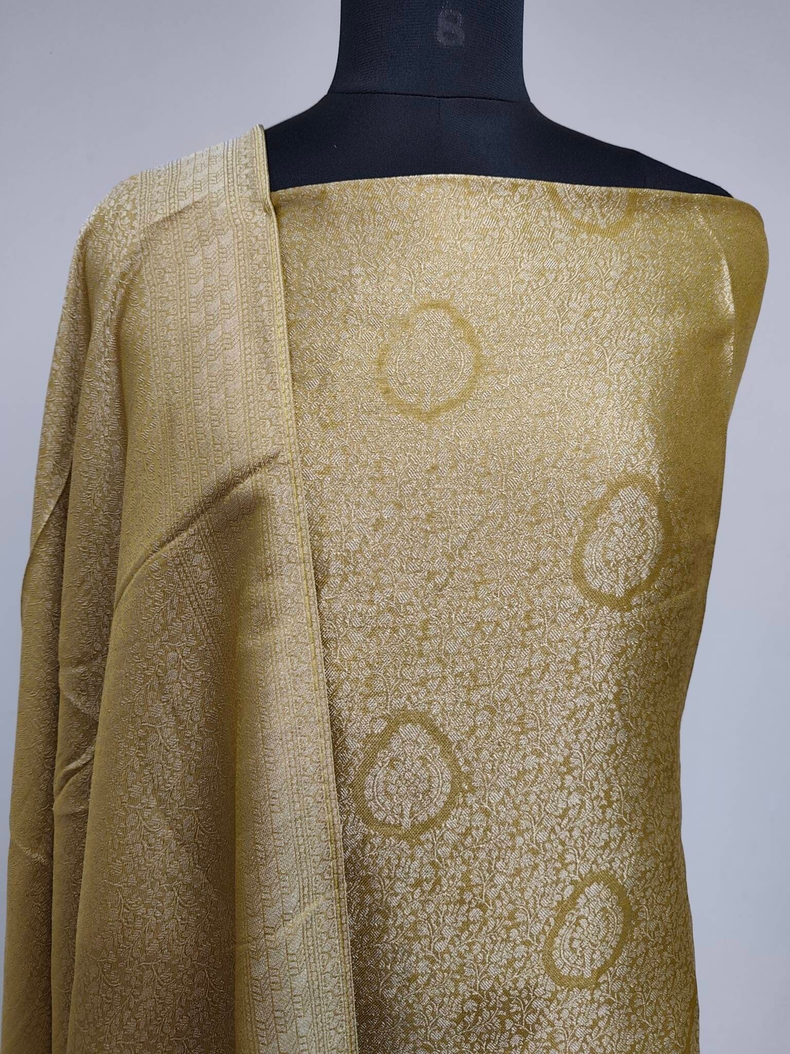 SOFT SILK BANARASI WEAVING SUITS – Fayme Clothing – Women’s Online Boutique Store | Aluva | Kerala